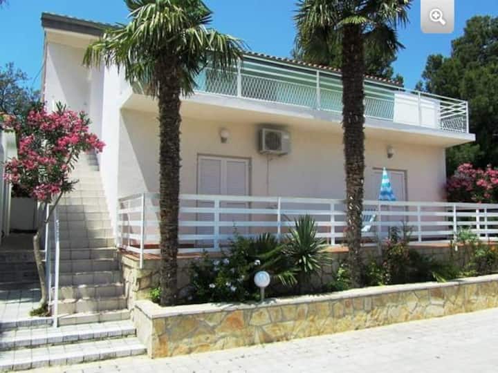 Cozy Holiday House Vodice Near Sea - Tisno