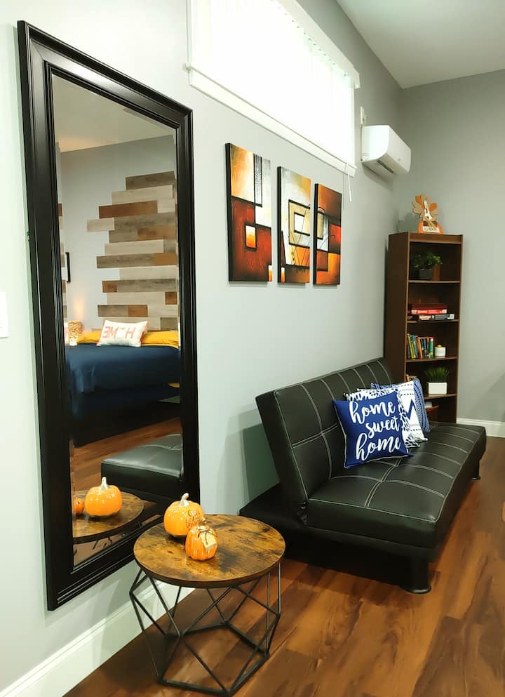 L&j Modern Jax Studio! - Jacksonville, FL
