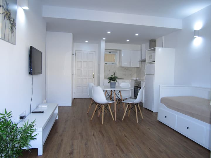 Fantastic Apartment. Los Cristianos. Free Wifi - Los Cristianos