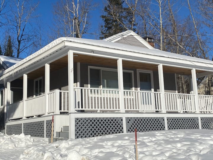 Lazy Moose Cottage - Rangeley, ME