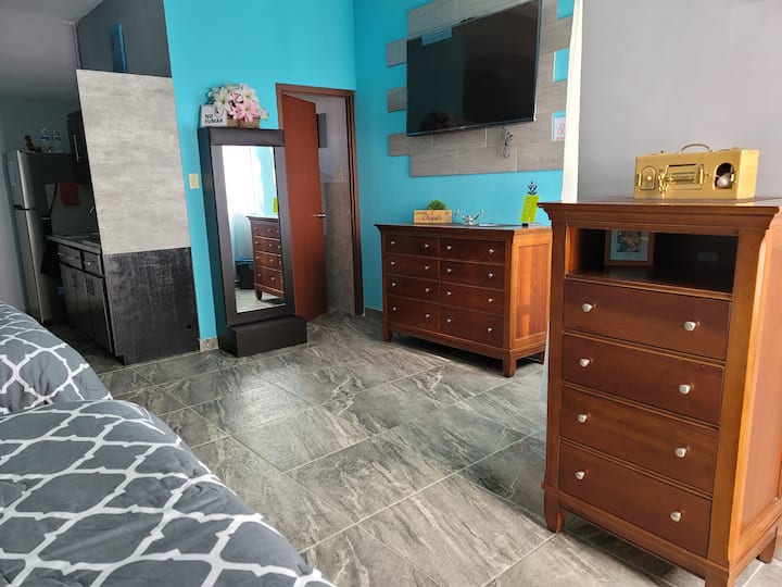 Consulado Americano Con Cocina Hermoso. - Ciudad Juárez