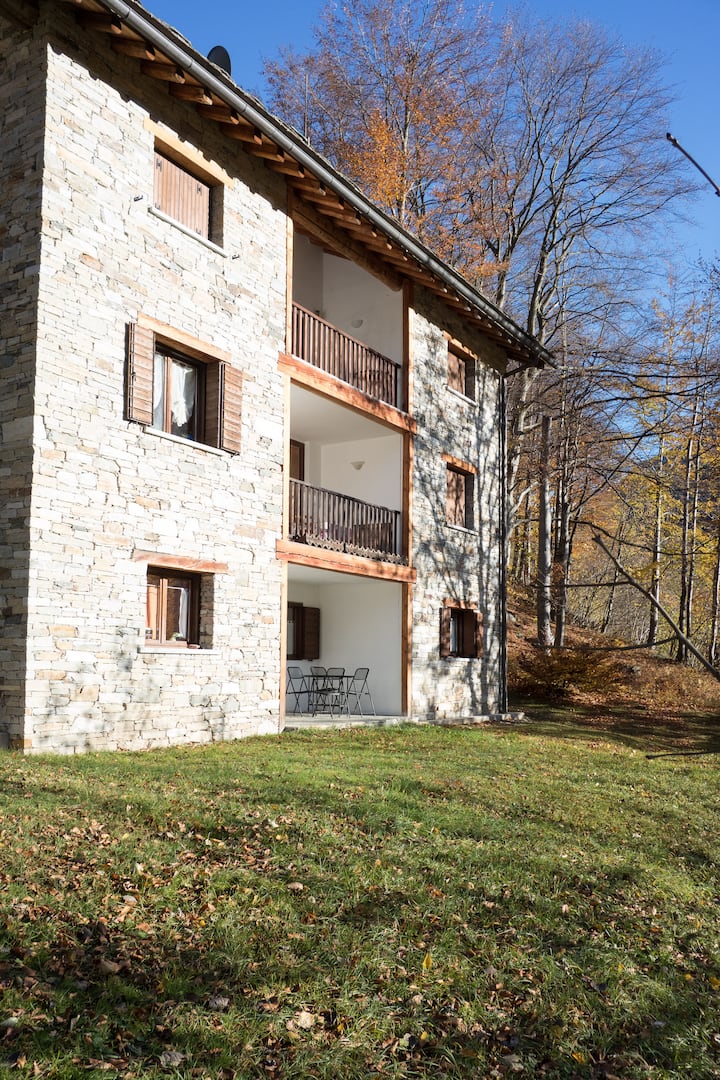 Casa Di Charme Monterosa Ski & Rafting - Pila