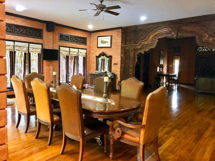 Flins House Bandung - Bandung