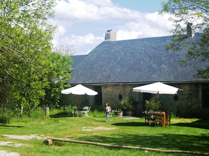 Gîte Alouette Dans Bâtiment Typique Du Causse - Meyrueis