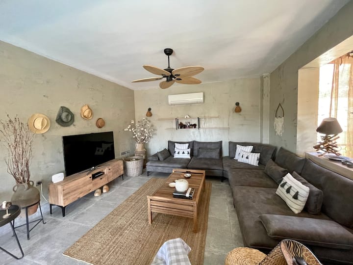Fethiye Oludeniz Region Luxury Villa For Rent - Ölüdeniz