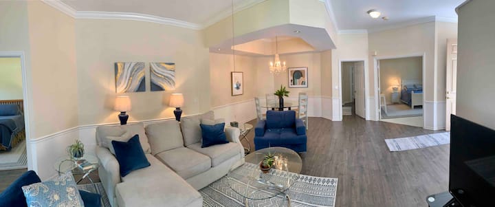Naples Parkshore Beach Oasis - Naples, FL