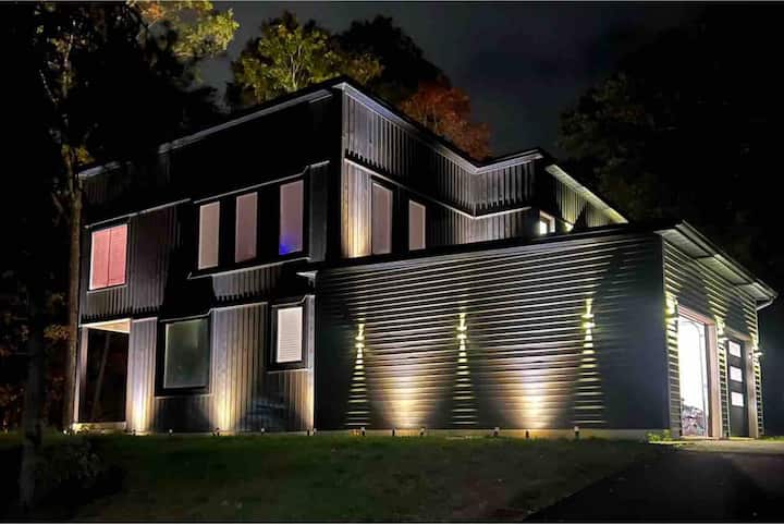 Modern New Home - Annapolis, MD