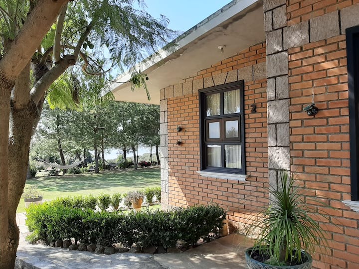 Cabaña "Eclipse", Ideal Para Familias O Amigos. - Tzintzuntzan