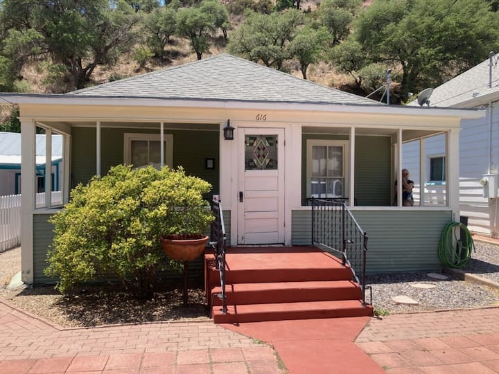 Irish Rover, Tombstone Canyon License # 3646488 - Bisbee, AZ