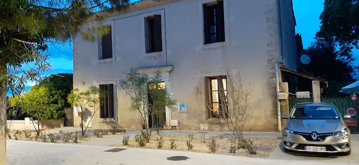 Un Petit Nid Douillet En Méditerranée ! - Fabrègues