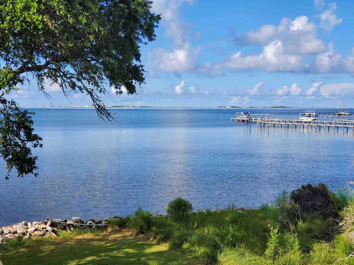 Beautiful Waterfront Home On The Santa Rosa Sound - Pensacola Beach, FL