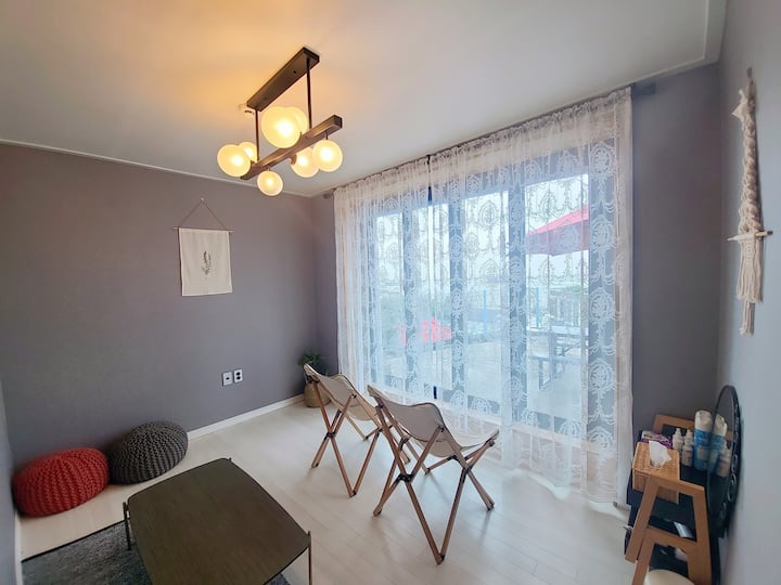 강릉 주문진 등대와 바다가 한눈에 보이는 전망 좋은집 (오션뷰) - 주문진읍