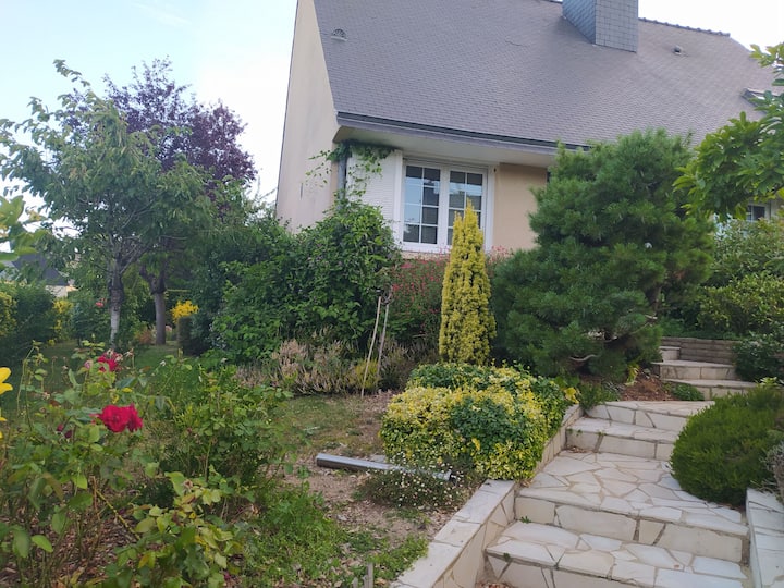 Grande Maison Avec Jardin - Rennes Sud - Bruz