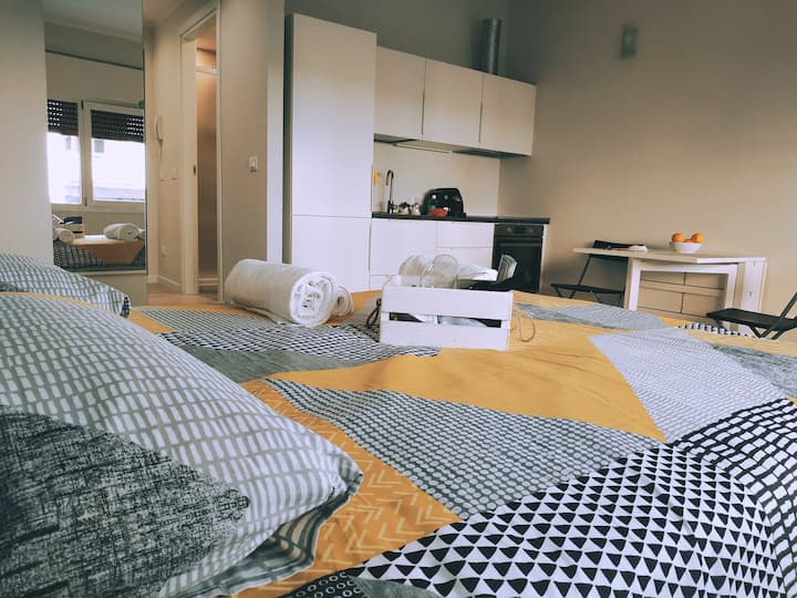 Monolocale Confortevole A Due Passi Dalla Stazione - Bologna