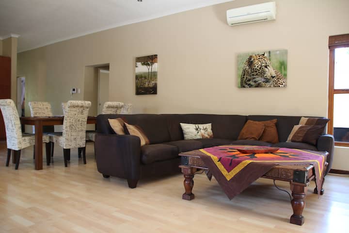Perle Unter Der Sonne - Haus - Paarl