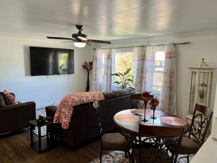 3 Bdrm Set Up For A Home Away From Home - White Plains, NY