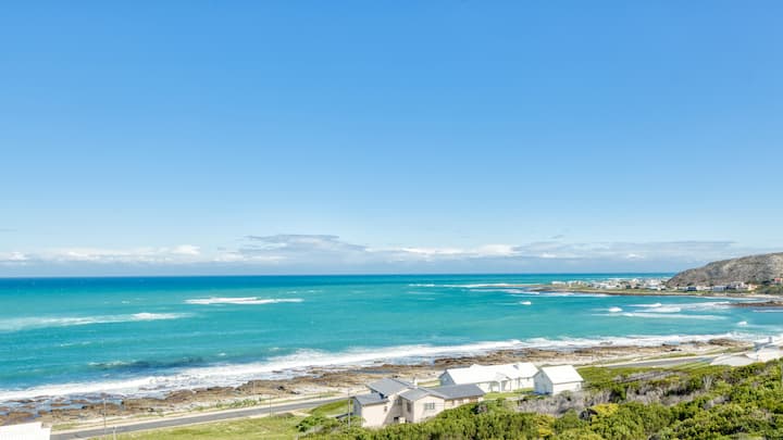 150 Ocean View - Struisbaai