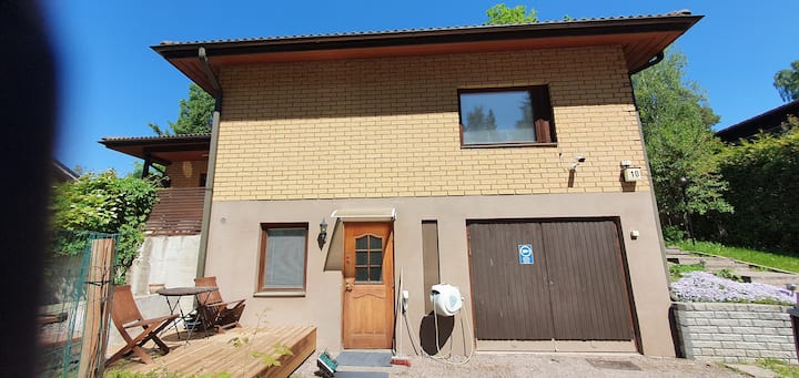 Two Room 54m² Apt, Wifi, Free Parking, Terrace - Helsinki
