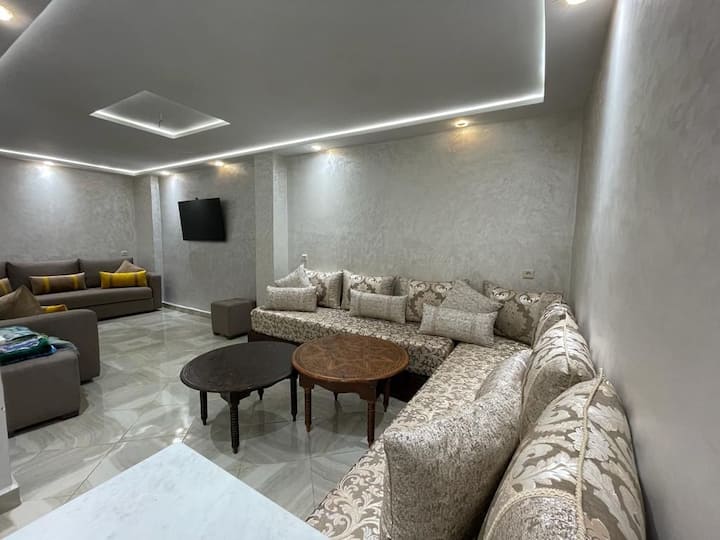 Apartamento Cine Monumental Centro Ciudad - Tetuán