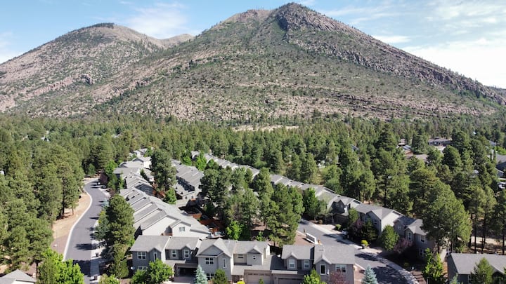Mountainside 3-bed Townhome Minutes From Trails - Flagstaff