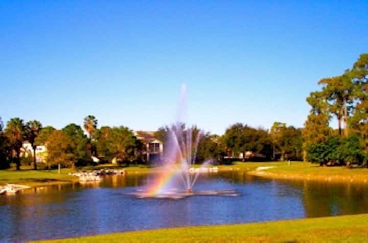 2/2 Newly Renovated 1st Floor Condo Close To All - Fort Myers, FL