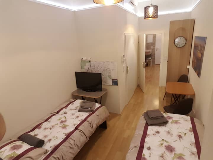 Cosy London In Vienna - Viyana