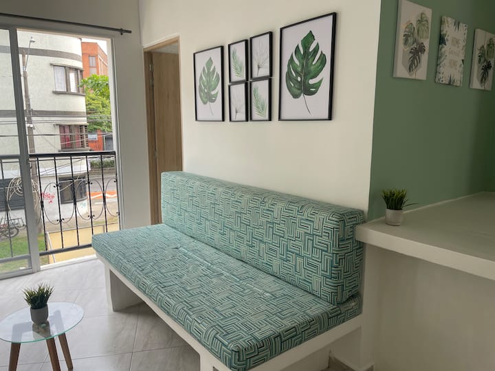 Lugar Encantador Con Vista A Laureles - Medellín, Colombia