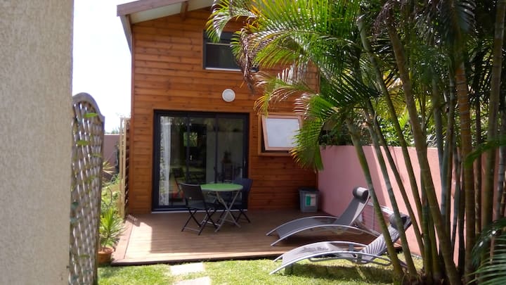 Meublé De Tourisme à St Gilles Les Hauts - La Réunion