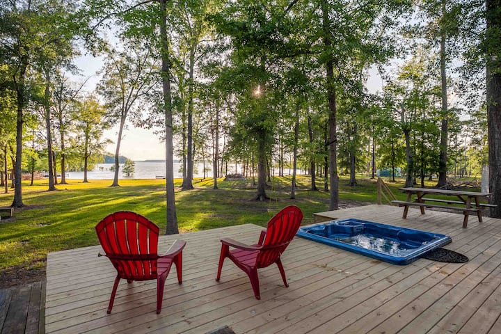 Cool Breeze Waterfront Getaway Is Heaven In Nature - Sam Rayburn, TX