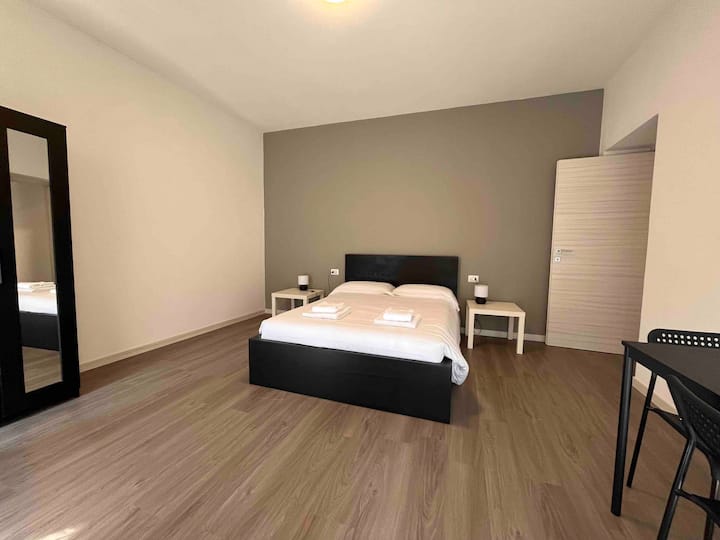 Regolo House 1 | Cozy Apt With Lake View & Parking - Varenna