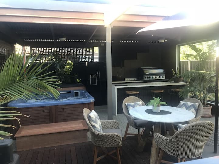 Dunlop On The Parkee - Shepparton