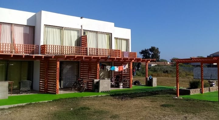 Cabañas Piscina Jacuzzi Juegos. Mejor Sector Playa - La Serena