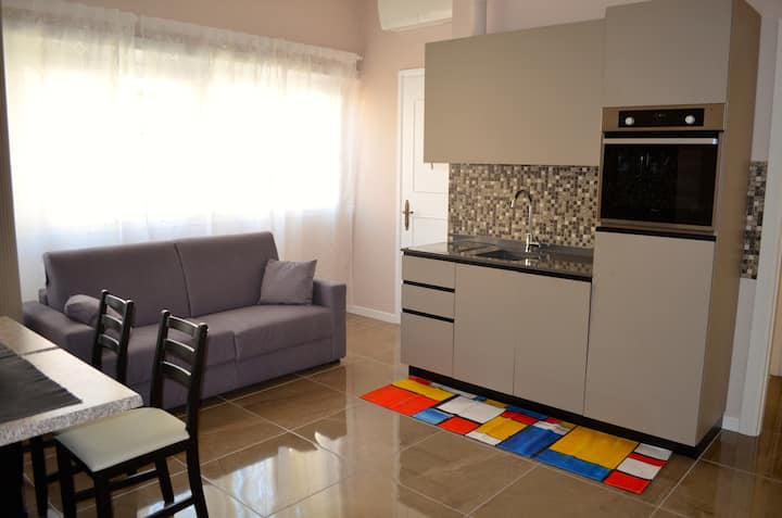 Encantador Apartamento A Estrenar En San Pietro, 2 Dormitorios Y 2 Baños - Ciudad del Vaticano