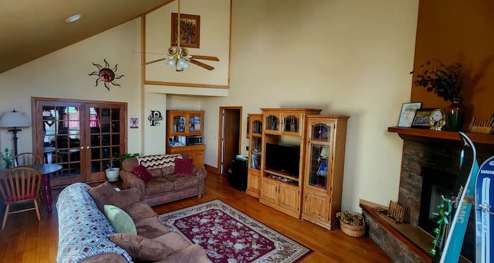 Takes Two Private Suite - Pocono Mountains, PA