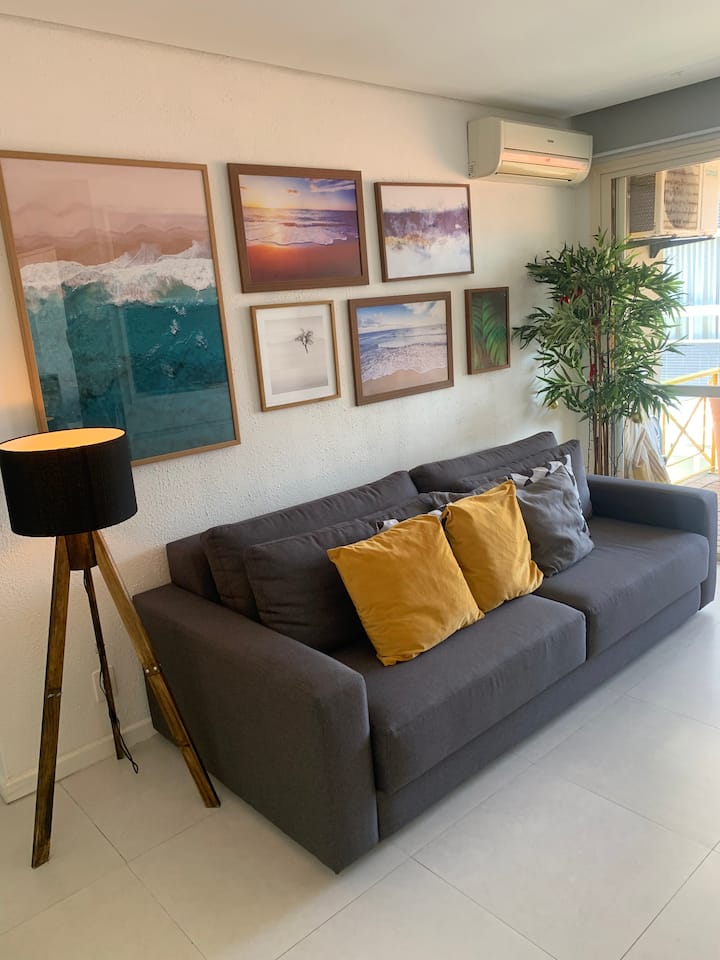 Belo Apartamento , Super Confortável, 3 Minutos Da Praia. - Florianópolis