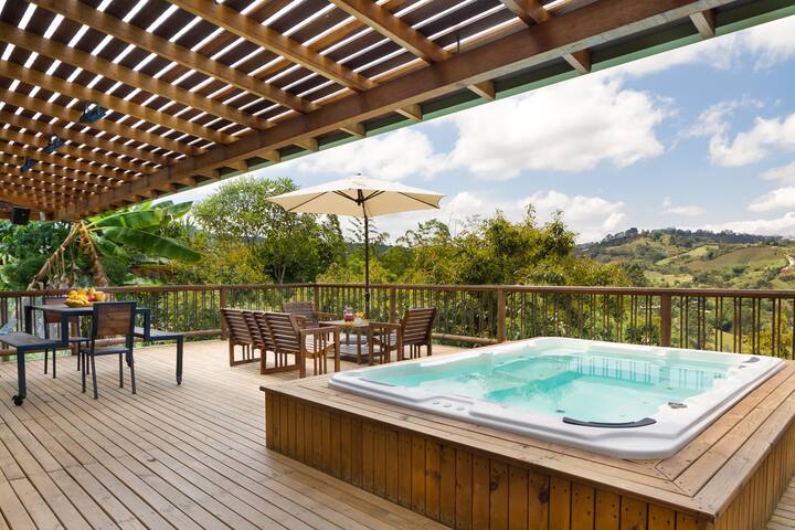 Boutique Finca 360 Views, Hot Tub, Wifi & Fire - Peñol