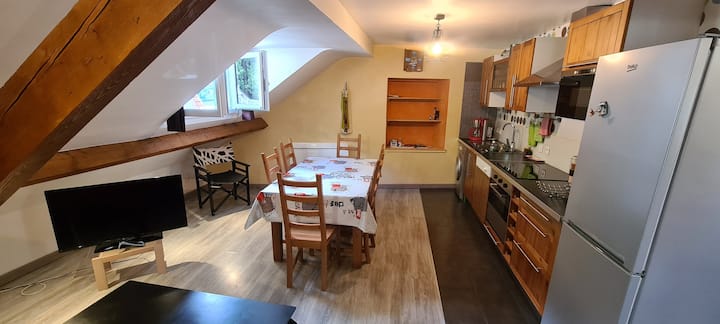 Appartement 2 Chambres , - Chastreix