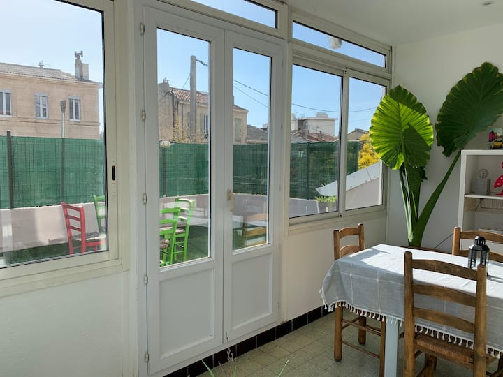 Typique Appartement Avec Terrasse Vue Notre Dame - Marseille