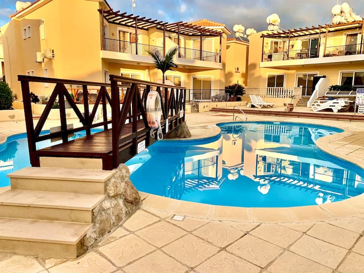 Sirena Cypria 2 Bedroom Ground Floor Apt With Pool - Pafos