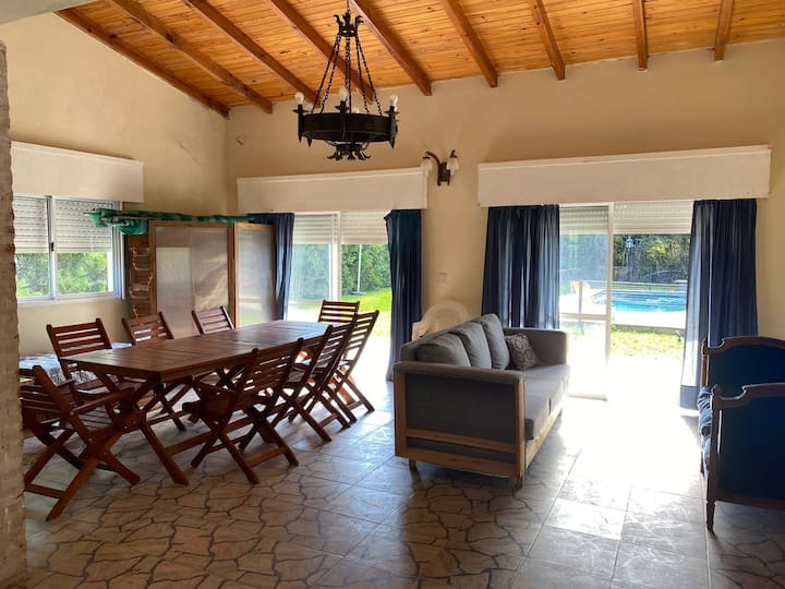 Casa Con Parque Y Pileta "Corazón De Colibrí" - Gualeguaychú