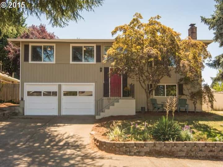 Cozy Home In Beaverton - Beaverton, OR