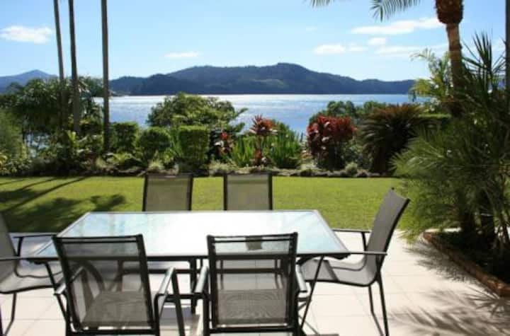 Lagoon 005 On Hamilton Island By Hamorent - Hamilton Island