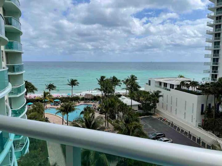 7th Fl Ocean View Spacious 1 Bedroom - Hollywood, FL