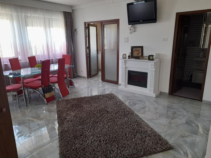 Luxury Apartament - Ploiești