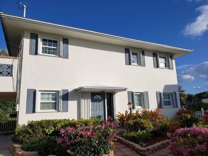 Florida Keys Get-a-way In Marathon W/ Full Dock - Marathon, FL