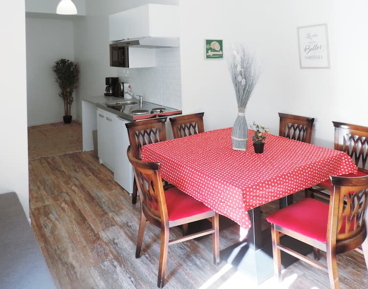 Tres Proche De La Place De La Republique, Soleil - Aubervilliers