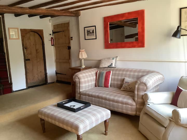 The Old Post Office - Shere