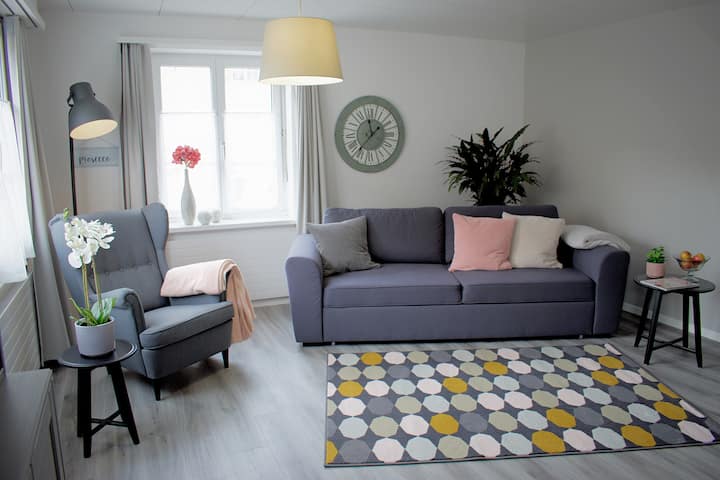 Zentrale 3,5 Zimmer Wohnung Auf Dem Land - Gossau