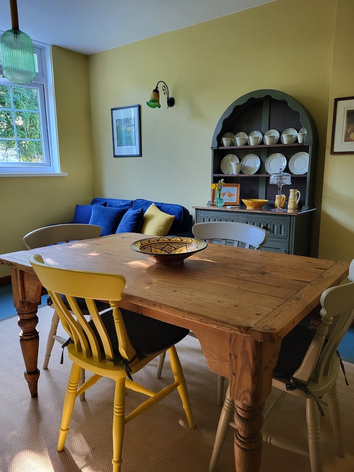 The Green Door Vegan B&b Wales (Sea View Room) - Aberaeron