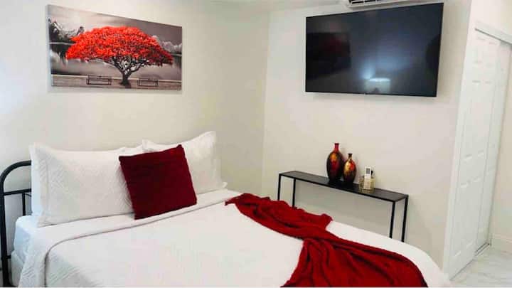 Cozy Studio , 5 Min Away From Las Airport “ - Aeropuerto de Las Vegas McCarran Harry Reid (LAS)